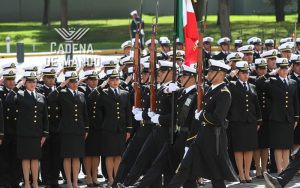 Enorgullece a Semar la graduación de 84 médicos navales - Cadena de Mando